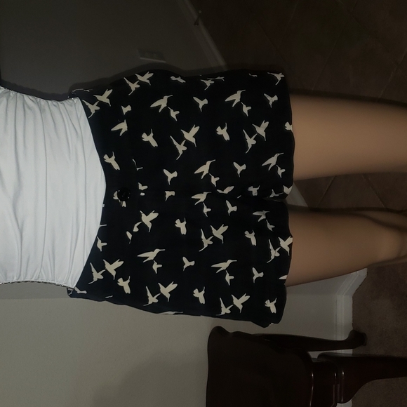 freebird | Shorts | Free Bird M Birds In Flight Pattern Flowy Silky ...